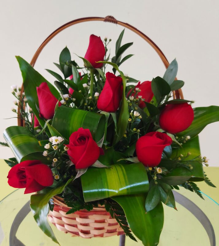 Basket of Red Roses – Costa Rica Florist Flowers